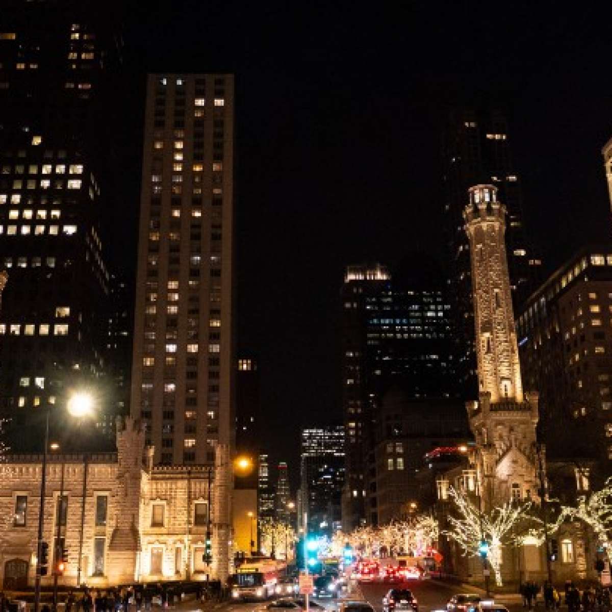 Chicago's Holiday Traditions Chicago's Holiday Traditions