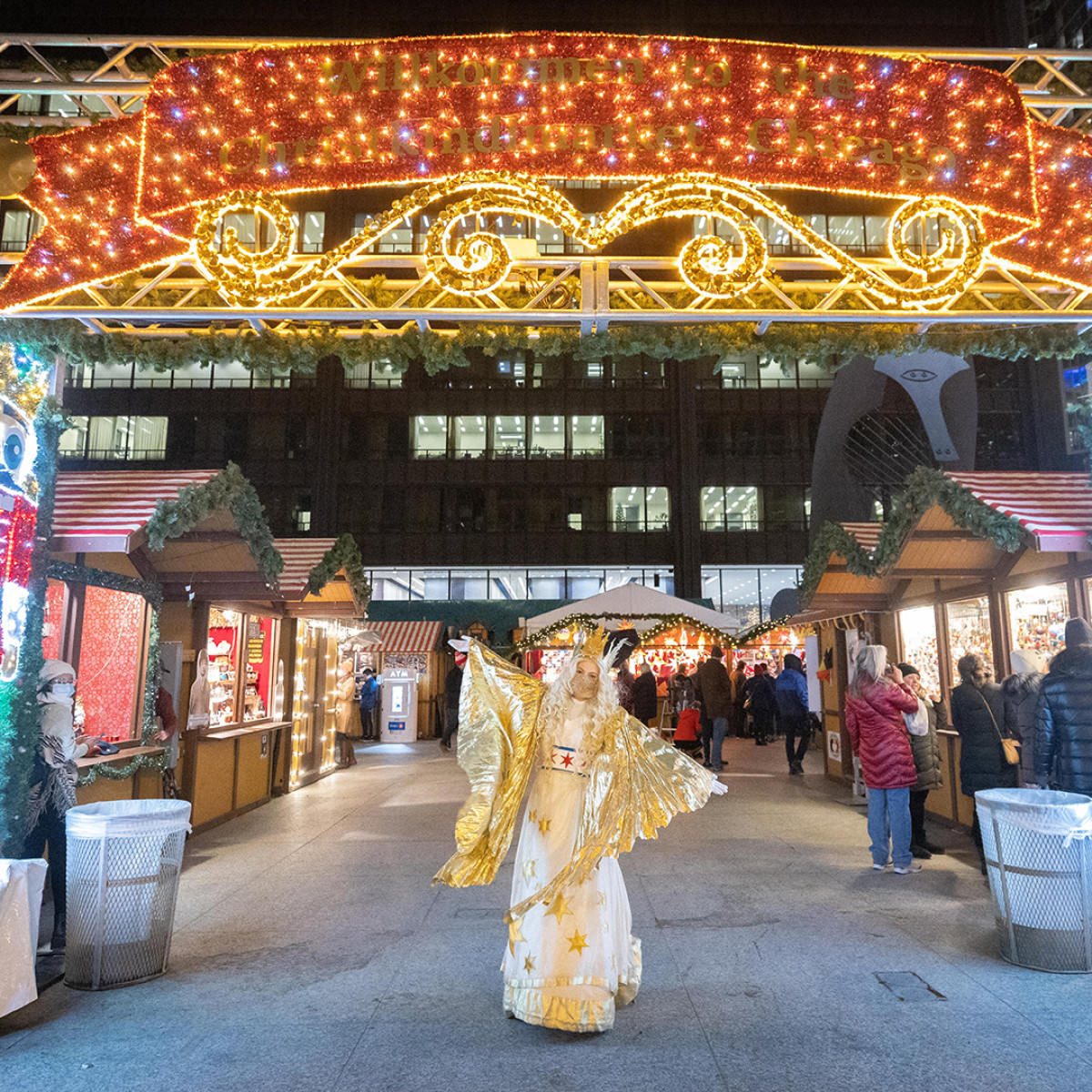 Christkindlmarkets return to Loop and other Chicago areas