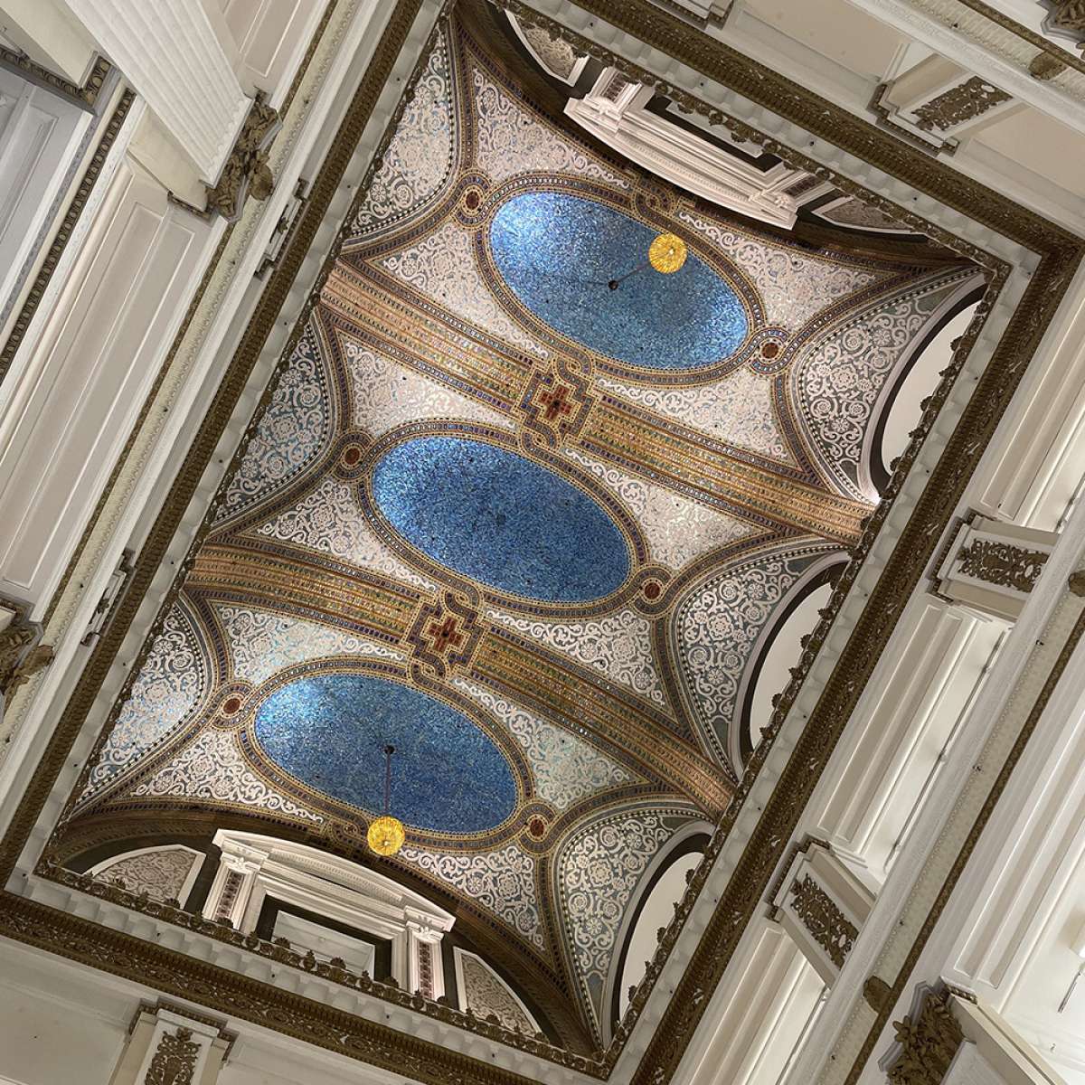 Incredible Indoor Tours