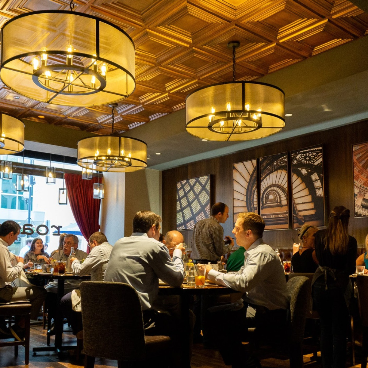 Roanoke Restaurant | Loop Chicago