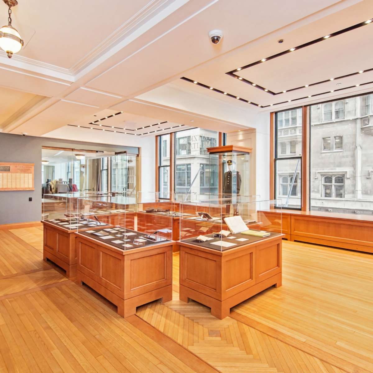 5 Activities with the Pritzker Military Museum & Library