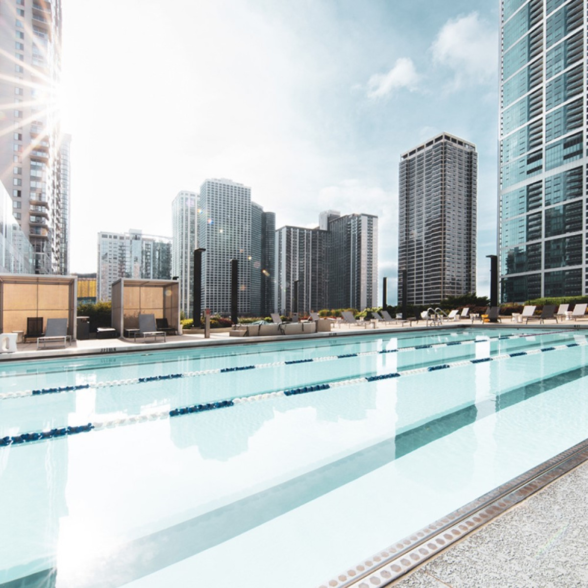 Summer Sundays Pool Parties at Radisson Blu Aqua Hotel, Chicago