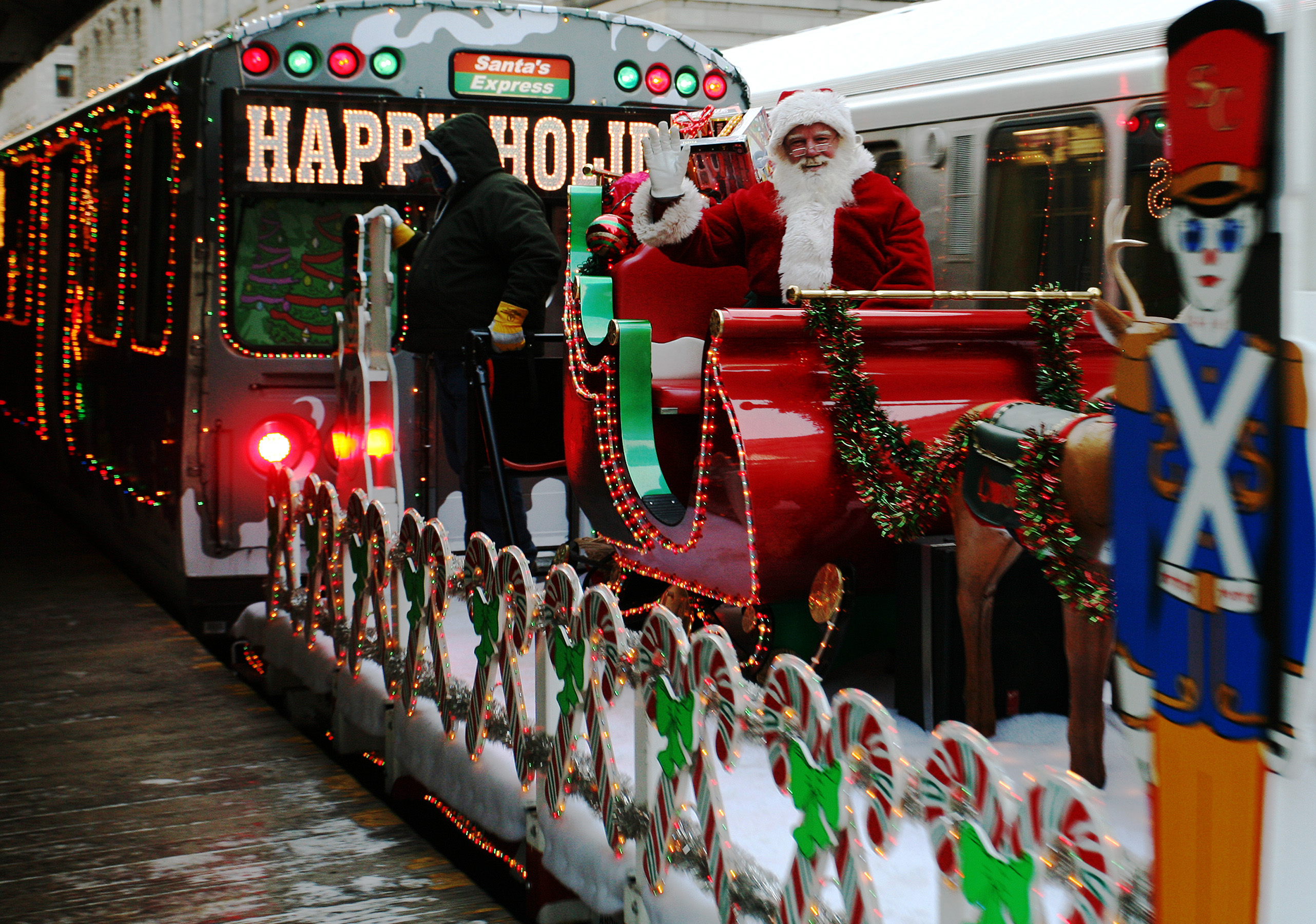 Holiday Traditions in the Chicago Loop